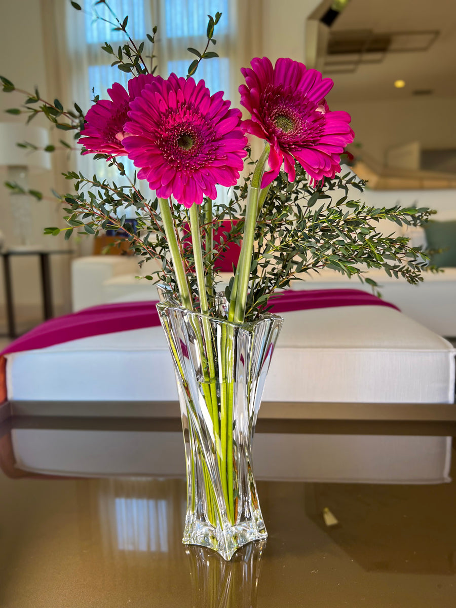 Proxima Crystal Vase – Chiragan
